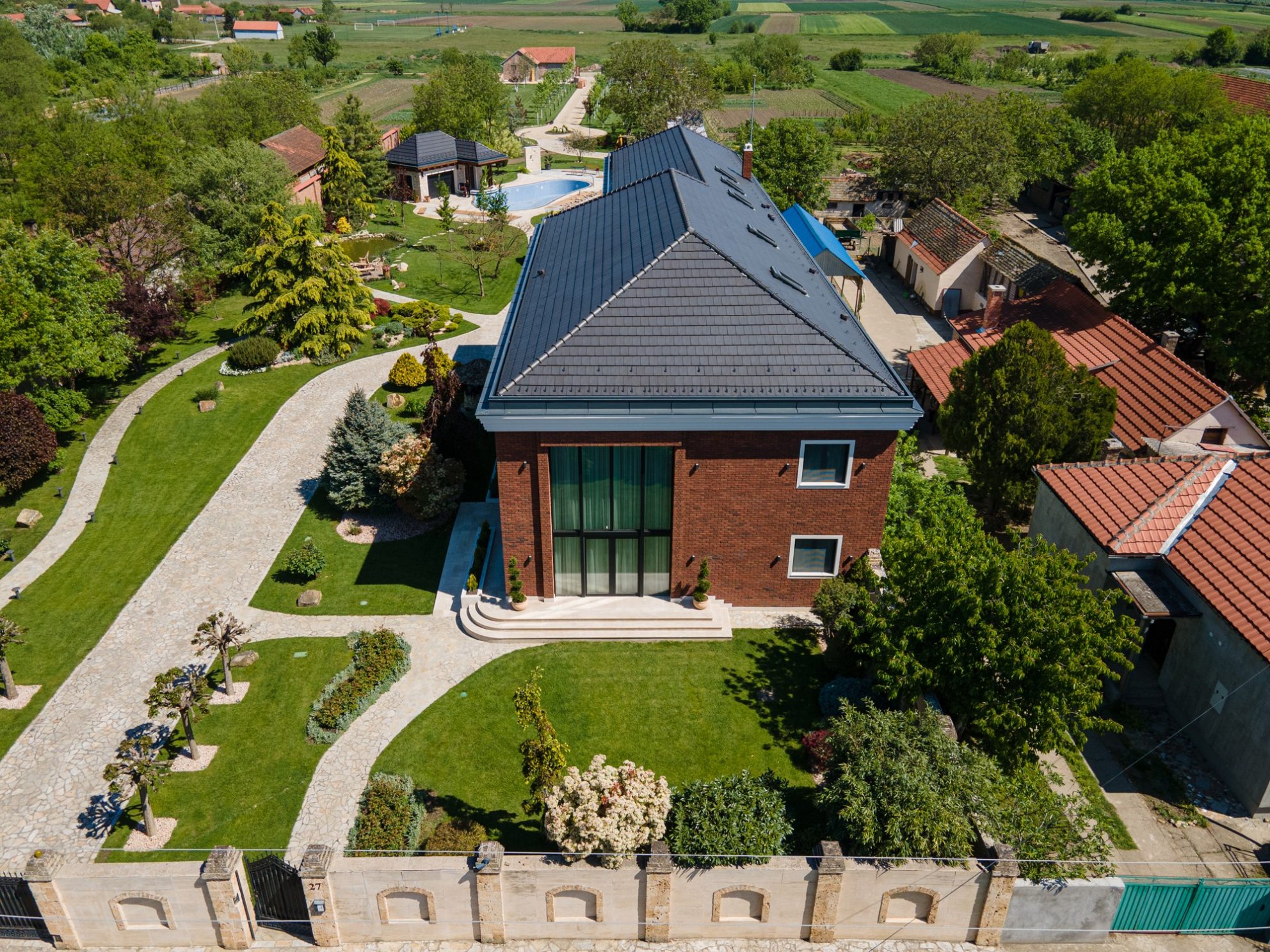 Tondach crep Planoton 10 Wienerberger Srbija